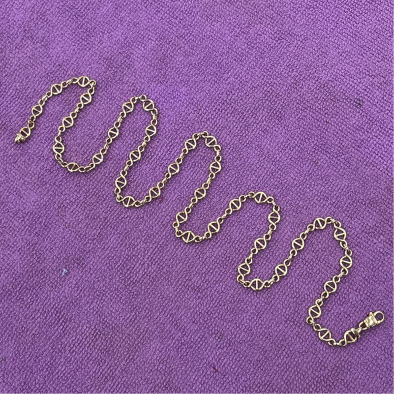 Pre-owned QE 9ct Gold Chain - Own4Less
